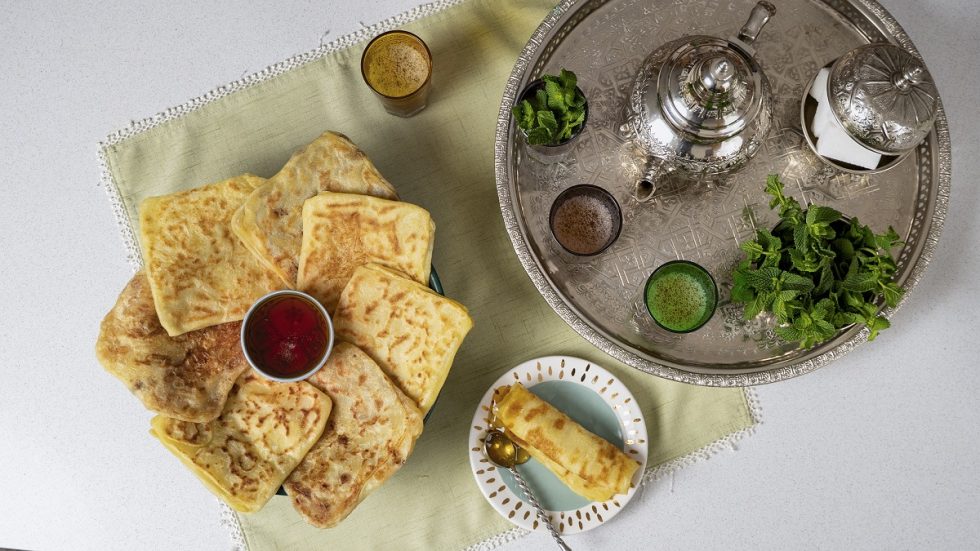 936- Moroccan Crepes (Msemmen) / مسمن - Cooking with Alia